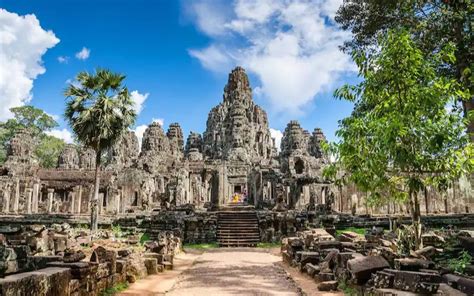 Siem Reap 6 Days To Magnificent Angkor Temples Idc Travel