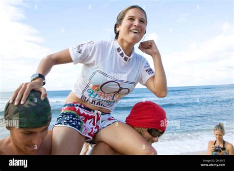 10 Hot Sexy Sofia Mulanovich Bikini Pics