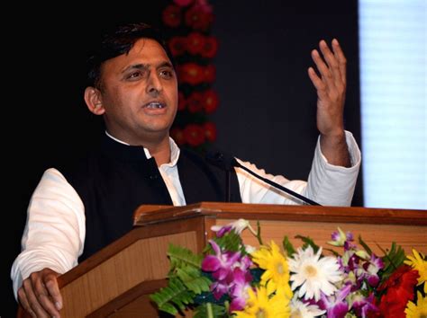 Akhilesh Yadavs Press Conference