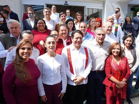 Monreal Invitó A Las “tres Corcholatas” Del Presidente A Debatir Sobre