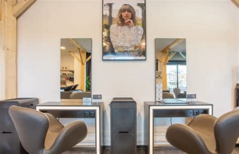 SALON EXCEL COIFFURE THUIR Mobilier Professionnel De Coiffure Tout Le Mobilier Pour Votre