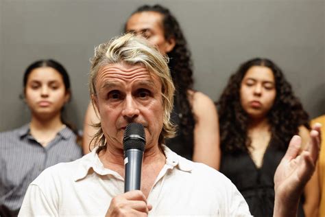 Nacho Cano Imputat Pel Delicte Contra Els Drets Dels Treballadors Estrangers Pel Cas Dels 19