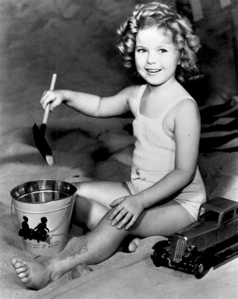 Pin By Gayle Montgomery On Gone But Not Forgotten Shirley Temple