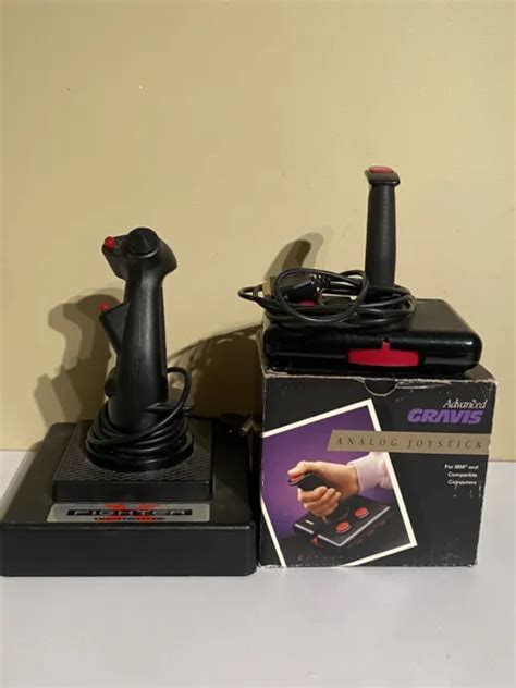 vintage advanced gravis analog joystick controller fighter