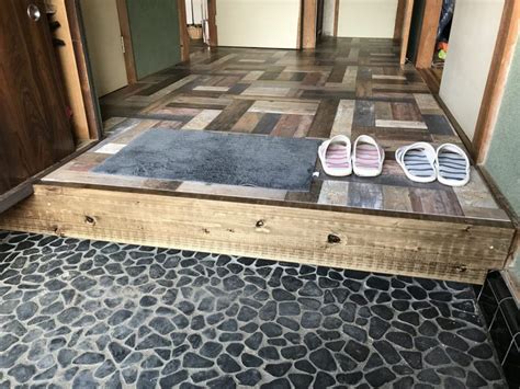 玄関廊下の床をdiy！断熱材入れて床材貼替え 房総ism