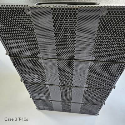 D B Audiotechnik Line Array With T S B SUBs D Reverb