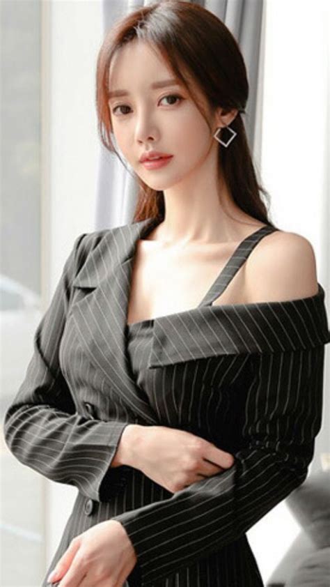 「fashion」おしゃれまとめの人気アイデア｜pinterest｜mori Fumita 韓国の女の子のファッション コリアンビューティー ガールズファッション