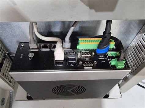 Advanced Bin Picking Cell With Mechmind 3d Camera And Kuka Robot Abb Fanuc Or Yaskawa Eurobots