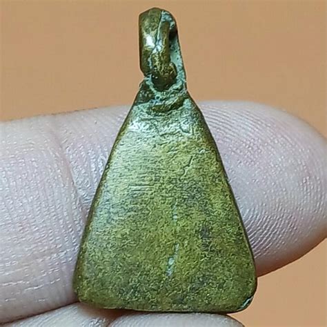 หลวงพ่อเงิน วัดบางคลาน Ennxo