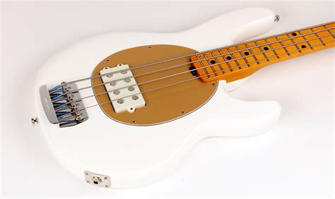 Joe Dart Jr Basses Ernie Ball Music Man