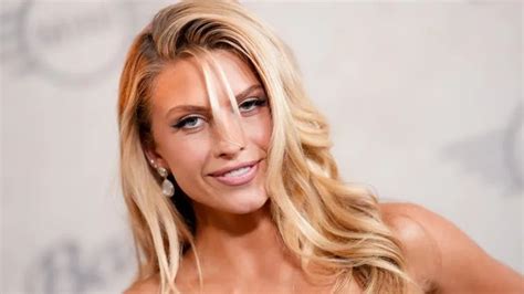 ‘si Swim Model Slips Into Sheer Tiny Waist Baring Fit To Party In