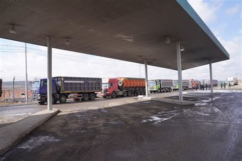 ОХУ ын Засгийн газраас үзүүлсэн 8500 тонн хүчит тэжээлийн эхний ээлжийг хүлээн авлаа