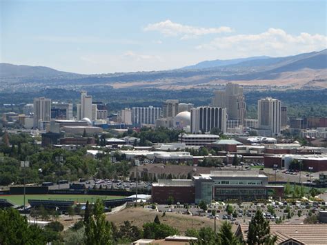 Reno North Of University Of Nevada Reno Is A City In The U… Flickr