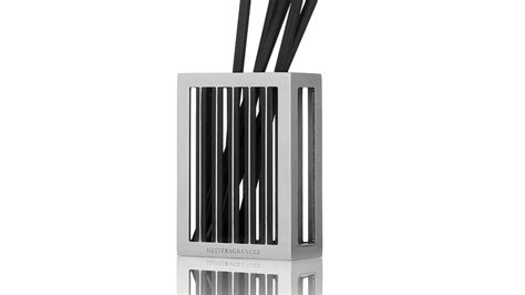 Nest Fragrance Has The Fanciest Home Fragrance Diffuser You Ve Ever Seen Allure