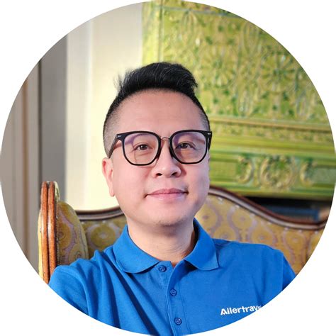 Erik Zhang Liming Din Guide Med Aller Travel