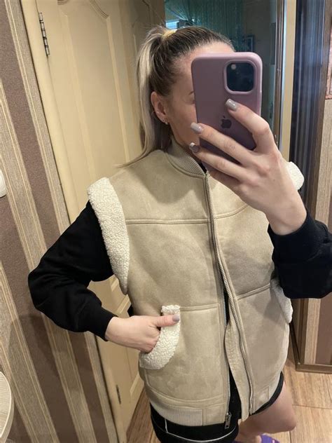 Жилет Zara — ціна 750 грн у каталозі Жилетки Купити жіночі речі за доступною ціною на Шафі