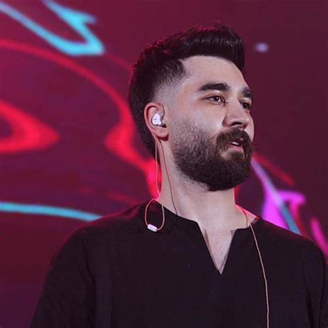 تصاویر؛ زندگی خصوصی، عکس های شخصی و بیوگرافی علی یاسینی