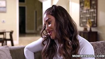 Stepbabe Gizelle Blanco Offers To Jog Stepmom Serene Sirens Memory By Having Sex With Her