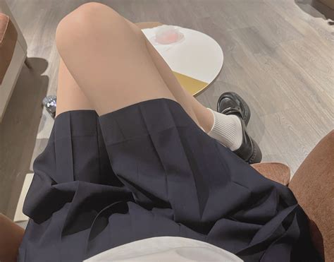 Zenyuan Kaoru Jk 흰색 양말 알몸 발 V2ph