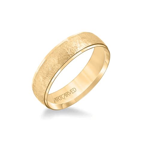 6mm Mens Classic Wedding Band Hammered Finish And Step Edge