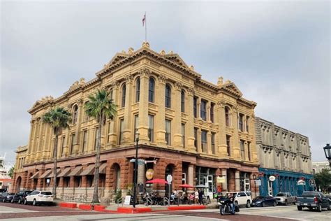 The Strand Your Ultimate Guide To The Historic District