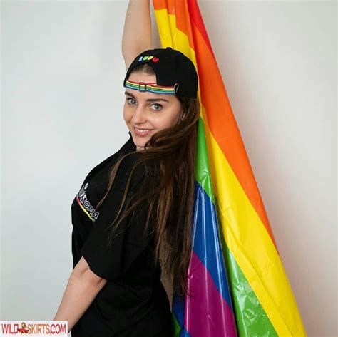 Loserfruit Nude Leaked Photos And Videos Wildskirts