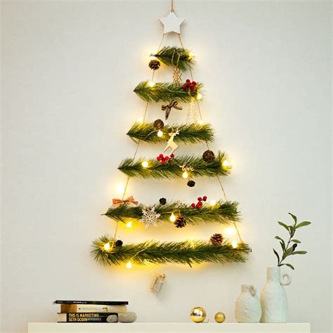 인테리어 소품 크리스마스 행잉 우드 벽트리 파인 레드 베리 감도 깊은 취향 셀렉트샵 29cm