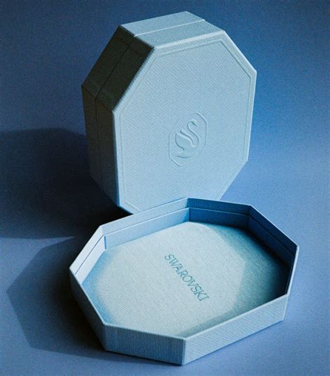 Swarovski Branding - General Ideas