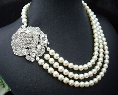 Bridal Pearl Necklace Ivory Or White Pearls Rose Rhinestone Broochbridal Rhinestone Necklace