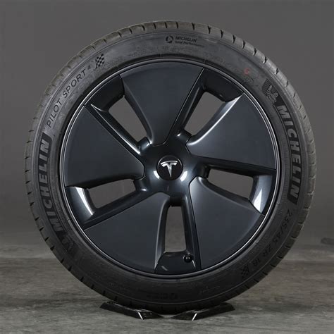 18 Zoll Sommerräder Original Tesla Model 3 1044261 00 A