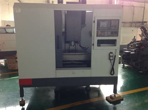 Vertical Machining Center With Gsk Mc H Control System Vmc850 High Quality Vertical Machining