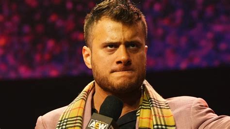 Top Wwe Star Trolls Mjf About Scarves On Twitter