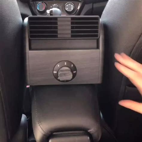 พัดลมไฟฟ้าในรถยนต์ 24v รถบรรทุกขนาดใหญ่พัดลมรถยนต์ 12v เครื่องทำความเย็นเครื่องปรับอากาศที่มี