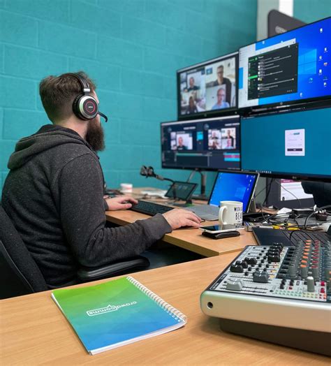 Future Of Hybrid Events Crowdcomms