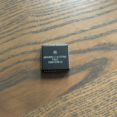 Motorola MC68HC11A1CFN3 Microcontroller 8 Bit 52 Pin PLCC 1 For Sale Online EBay