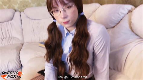 Препод Трахнул Сексуальную Студентку в Чулочках и Кончил на Лицо Eporner