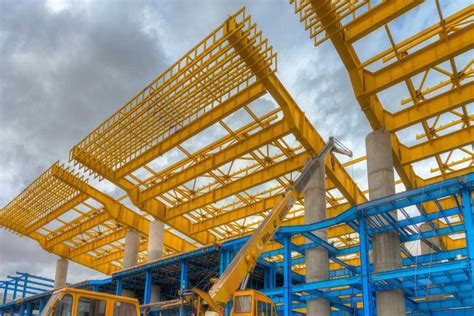 construction and implementation of steel structure rooyesh group