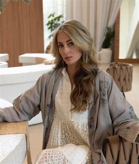 Female Archives Page 3 Of 8 Mb Models International