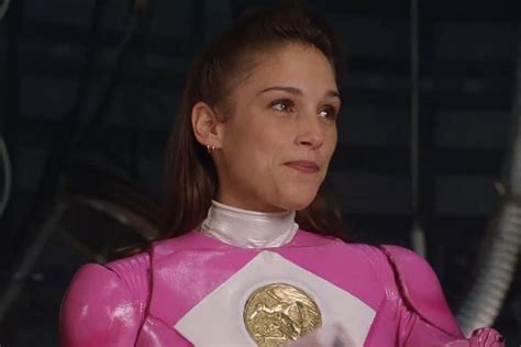 Why Isnt Amy Jo Johnson In The New ‘power Rangers Movie