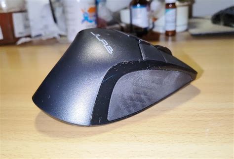 Jlab Epic Wireless Mouse Review Ergonomic Silent Buttons And LCD Screen Gadget Explained