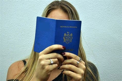 Отказ от гражданства Молдовы в Москве в 2025 году