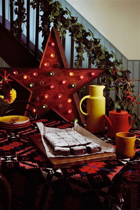 50 Fresh Festive Christmas Entryway Decorating Ideas