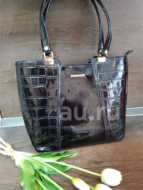 Женская сумка — купить в Красноярске Состояние Б у Сумки на интернет аукционе