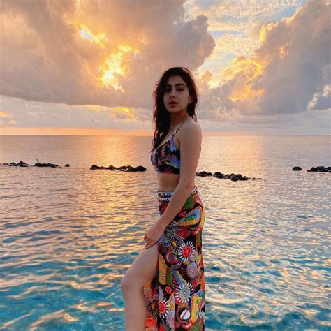 Sara Ali Khan Turns 26 A Look At 26 Hot And Sexy Photos Of The Actress