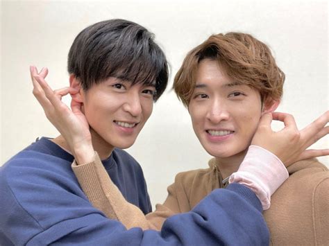 Snow Man・目黒蓮、向井康二とオッケーカフ！めめこじのイチャイチャにキュン必須 歌詞検索サイト【utaten】ふりがな付