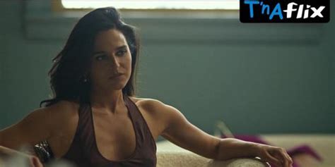 Laysla De Oliveira Lesbian Underwear Scene In Special Ops Lioness