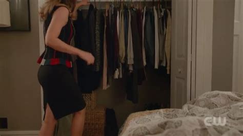 Izombie Peyton Wardrobe Rack Wardrobe Izombie