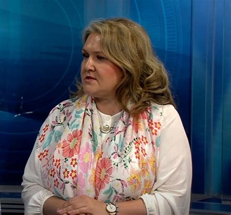 Петровска најавува модернизација на армијата со хеликоптери и оклопни возила тенковите за