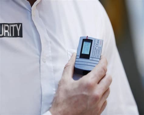 Ascom Vcare bieden discreet alarm voor zorgverleners ICT health Het officiële