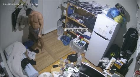 Korean Athlete At The Gym Changing Room Thisvid Com